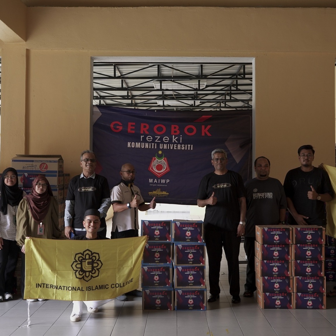 Majlis Penyerahan Sumbangan Gerobok Rezeki untuk 600 Pelajar Asnaf di ...