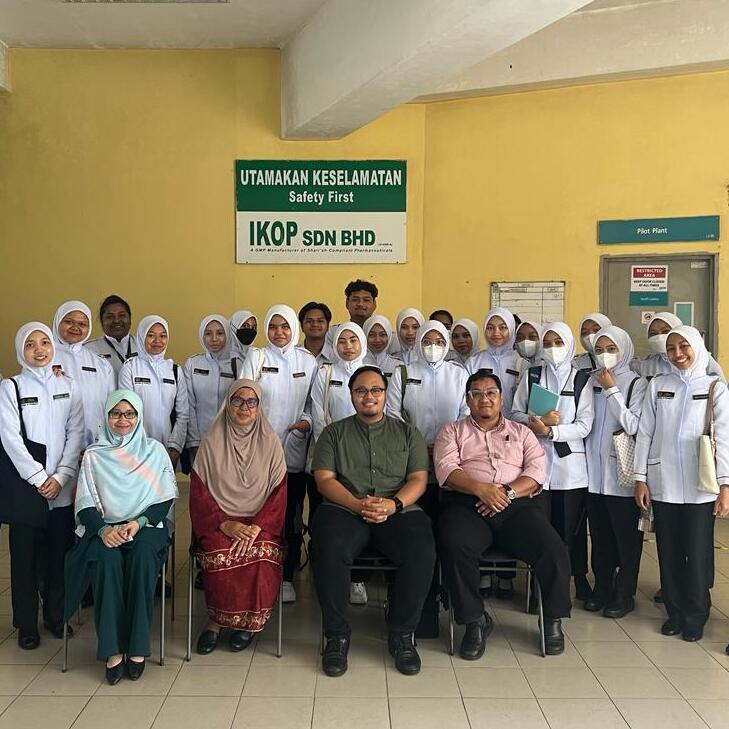 Widad Pharmacy Students Visited IKOP Sdn Bhd - IIUM Holdings Sdn Bhd