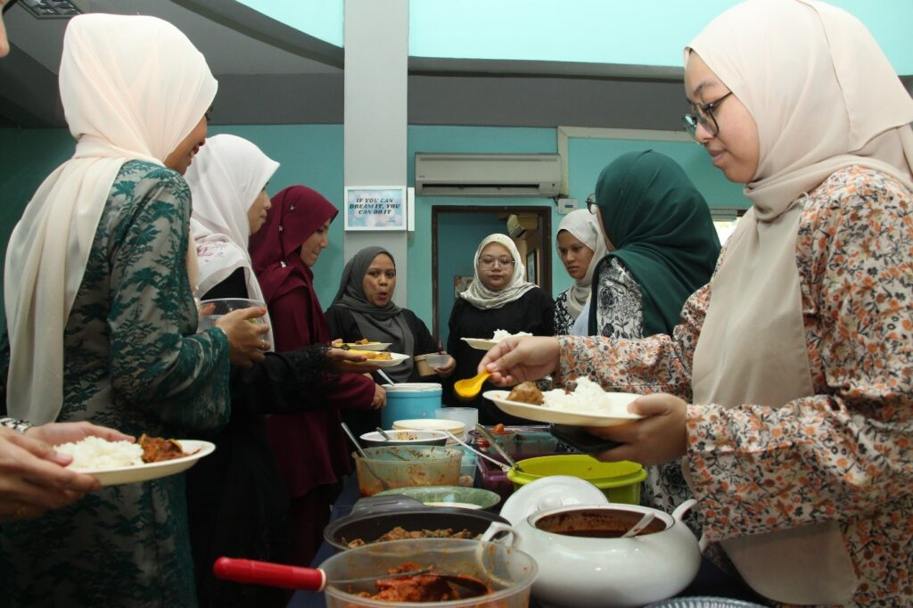 IIUM Educare Celebrates Raya Festivities - IIUM Holdings Sdn Bhd