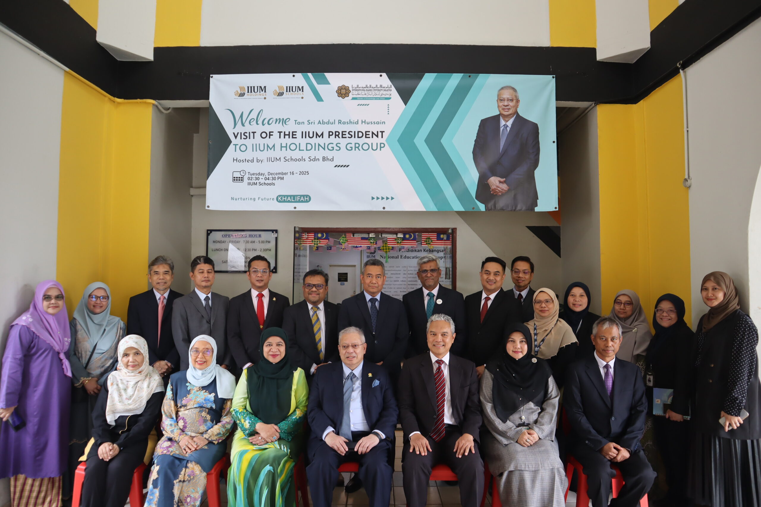 IIUM Holdings Group Welcomes IIUM President for Official Visit to IIUM ...